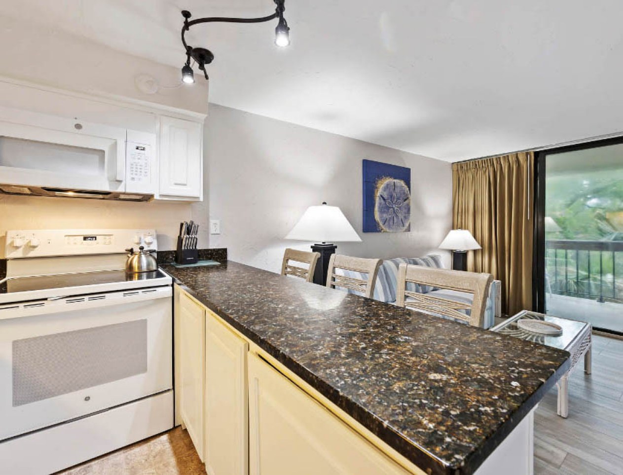 Sea Crest Surf and Racquet Club | SkyTravelClub