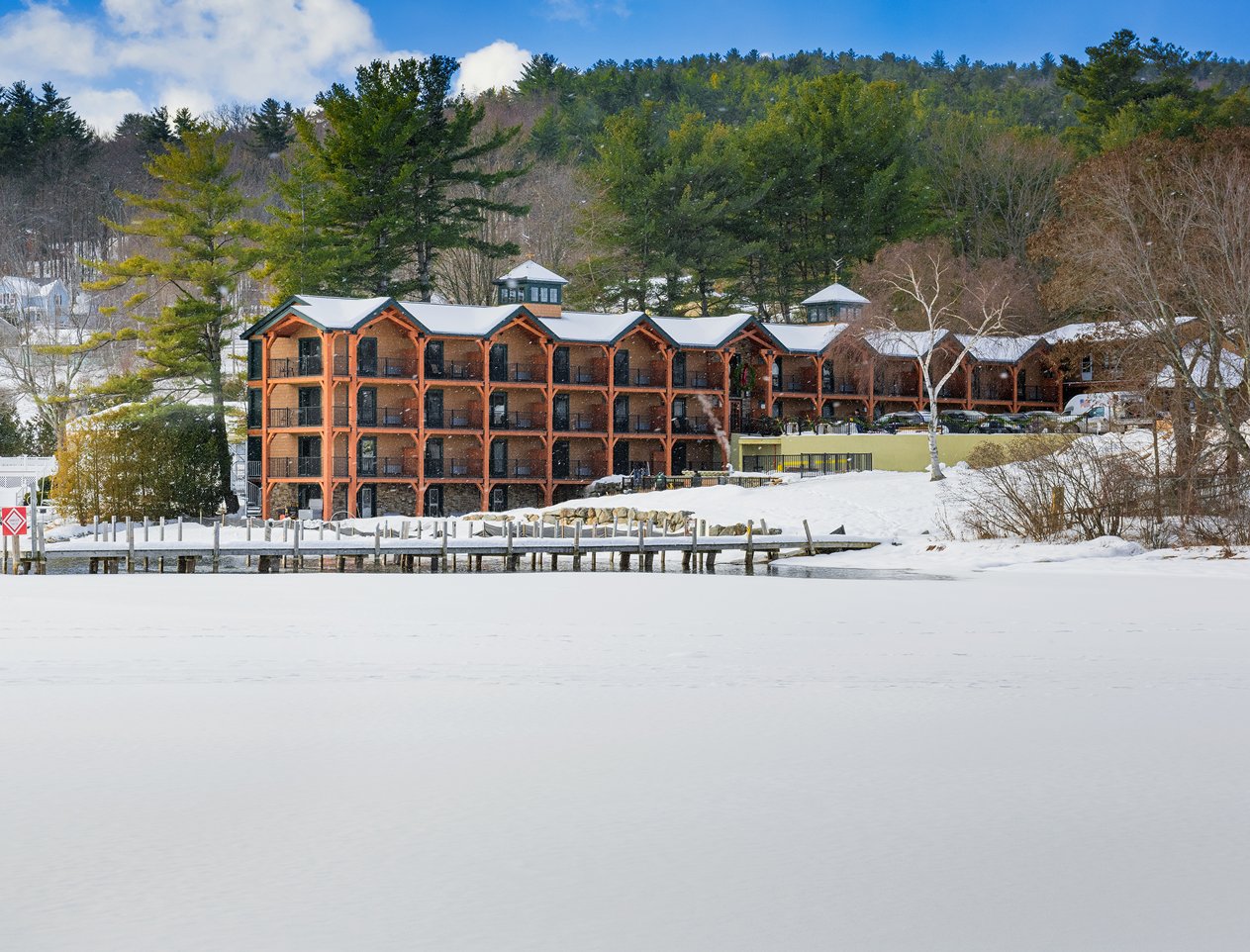The Center Harbor Inn | SkyTravelClub