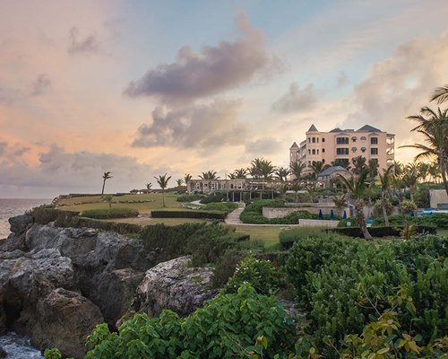 Hilton Grand Vacatios Club at The Crane | Armed Forces Vacation Club