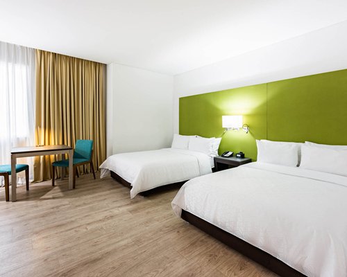 Holiday Inn Express Cartagena Bocagrande-Colombia,Colombia - 7Across ...