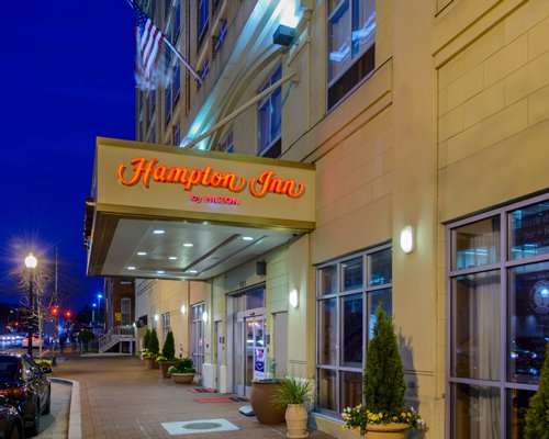 Hampton Inn DC Convention Center-United States,Washington DC - 7Across ...