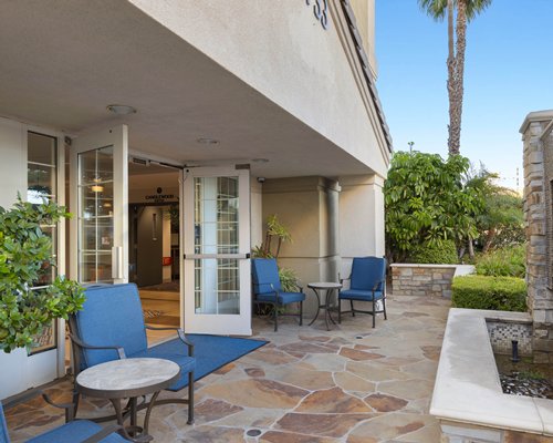 The Bluff Hotel Savannah Historic, Tapestry Collection by Hilton ...