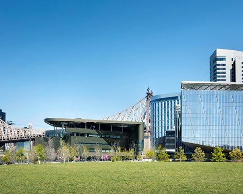 Graduate New York - 5 Nights | Armed Forces Vacation Club